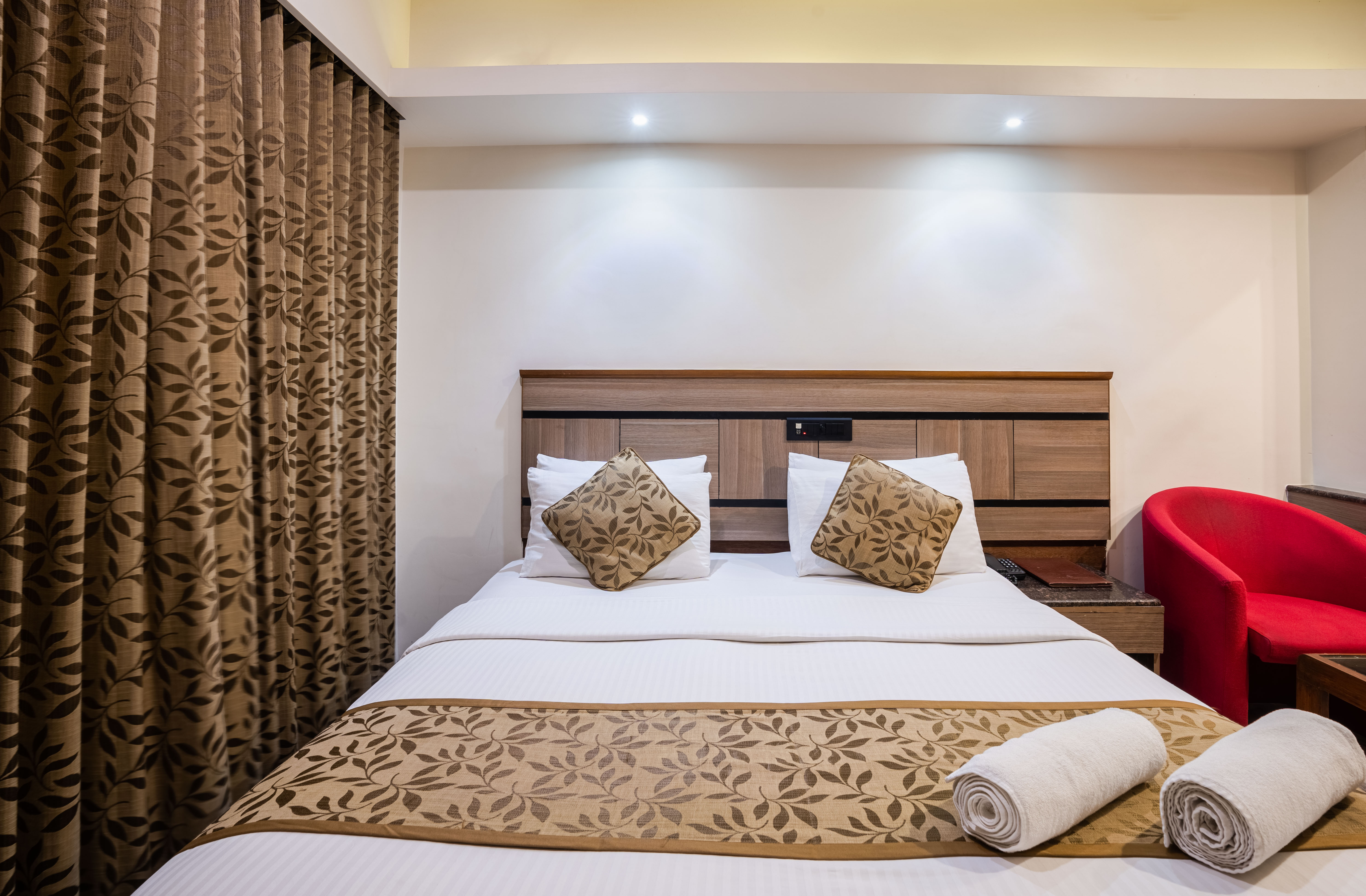 HOTEL AVON RUBY || MUMBAI