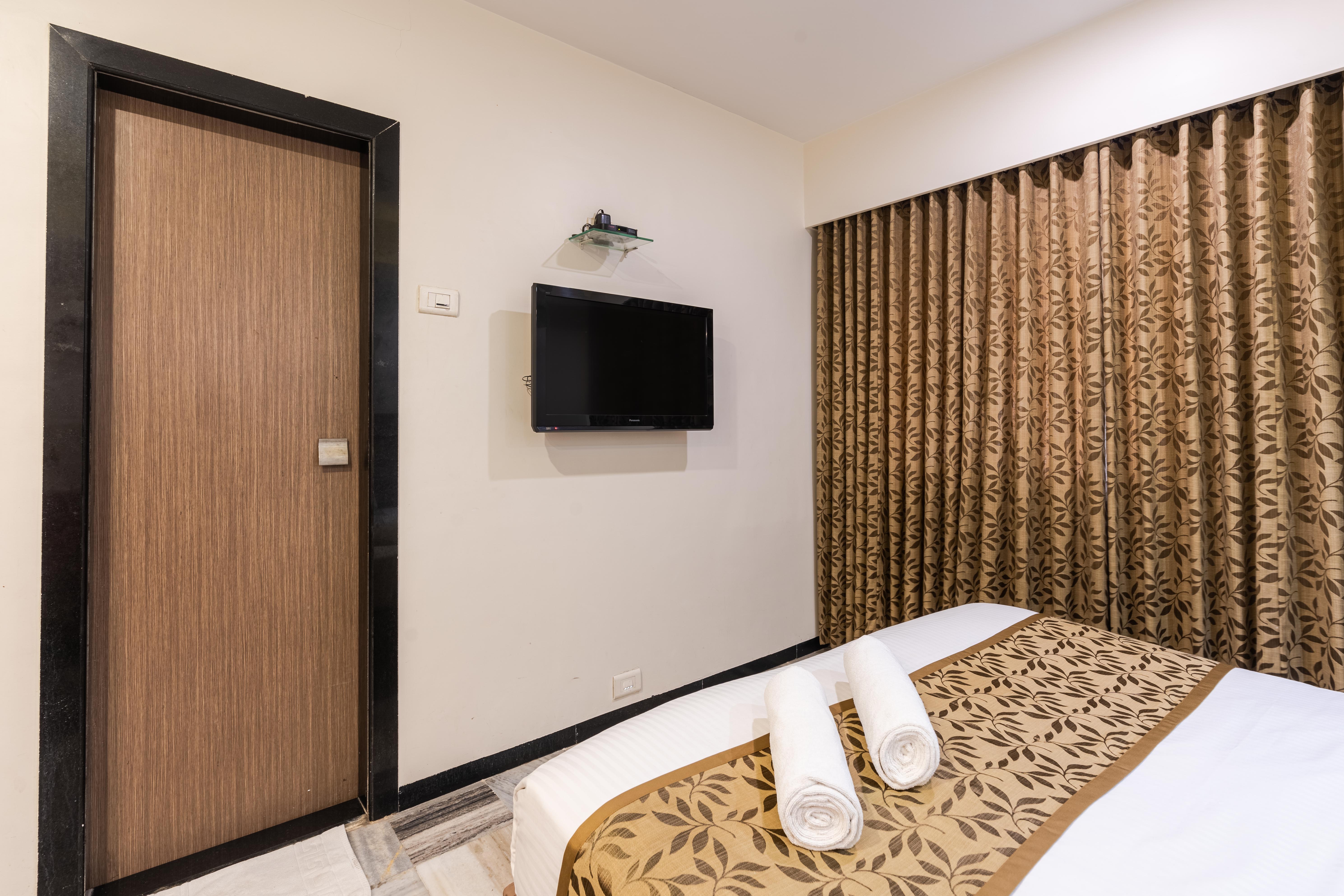 HOTEL AVON RUBY || MUMBAI