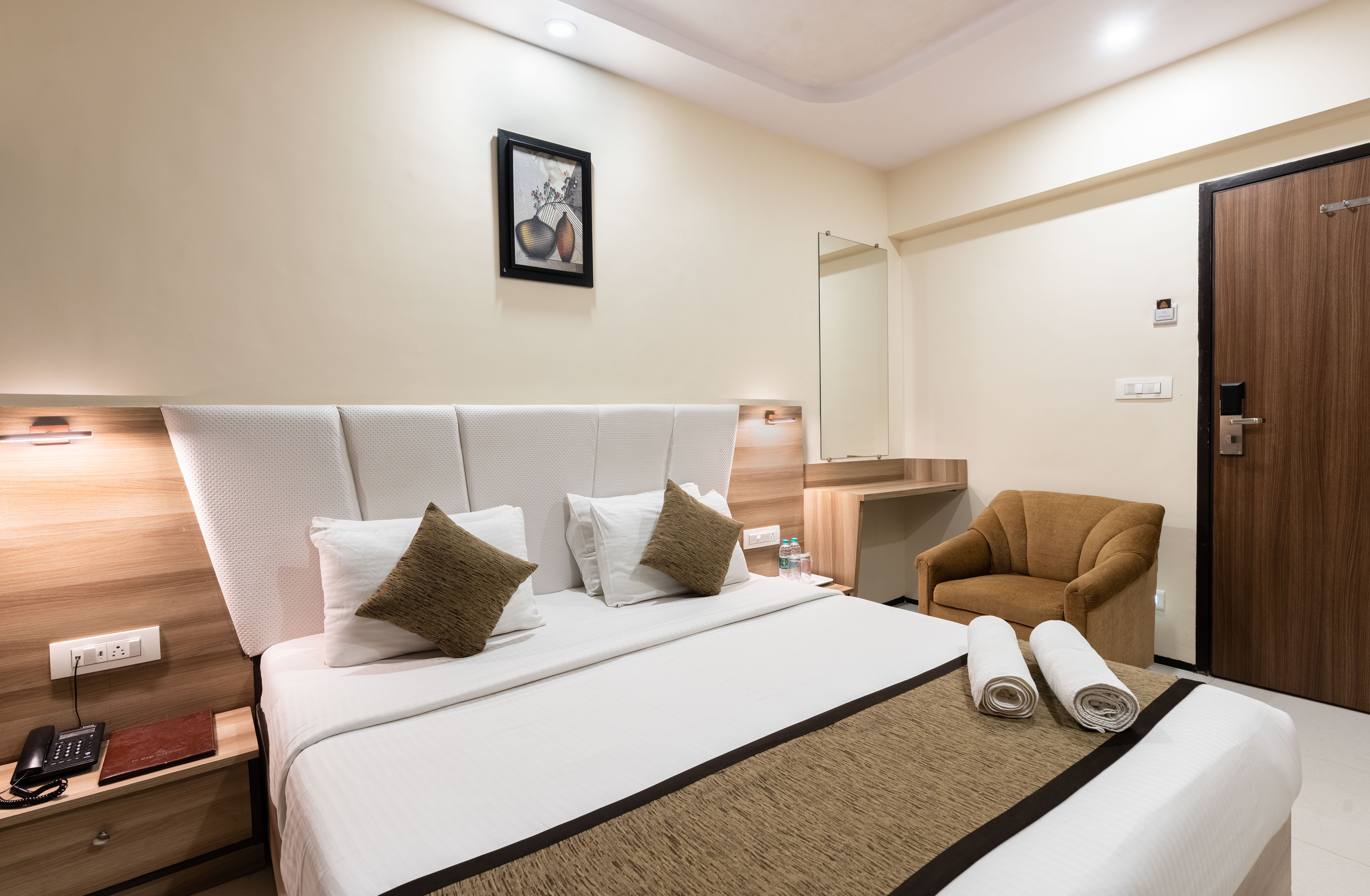 HOTEL AVON RUBY || MUMBAI