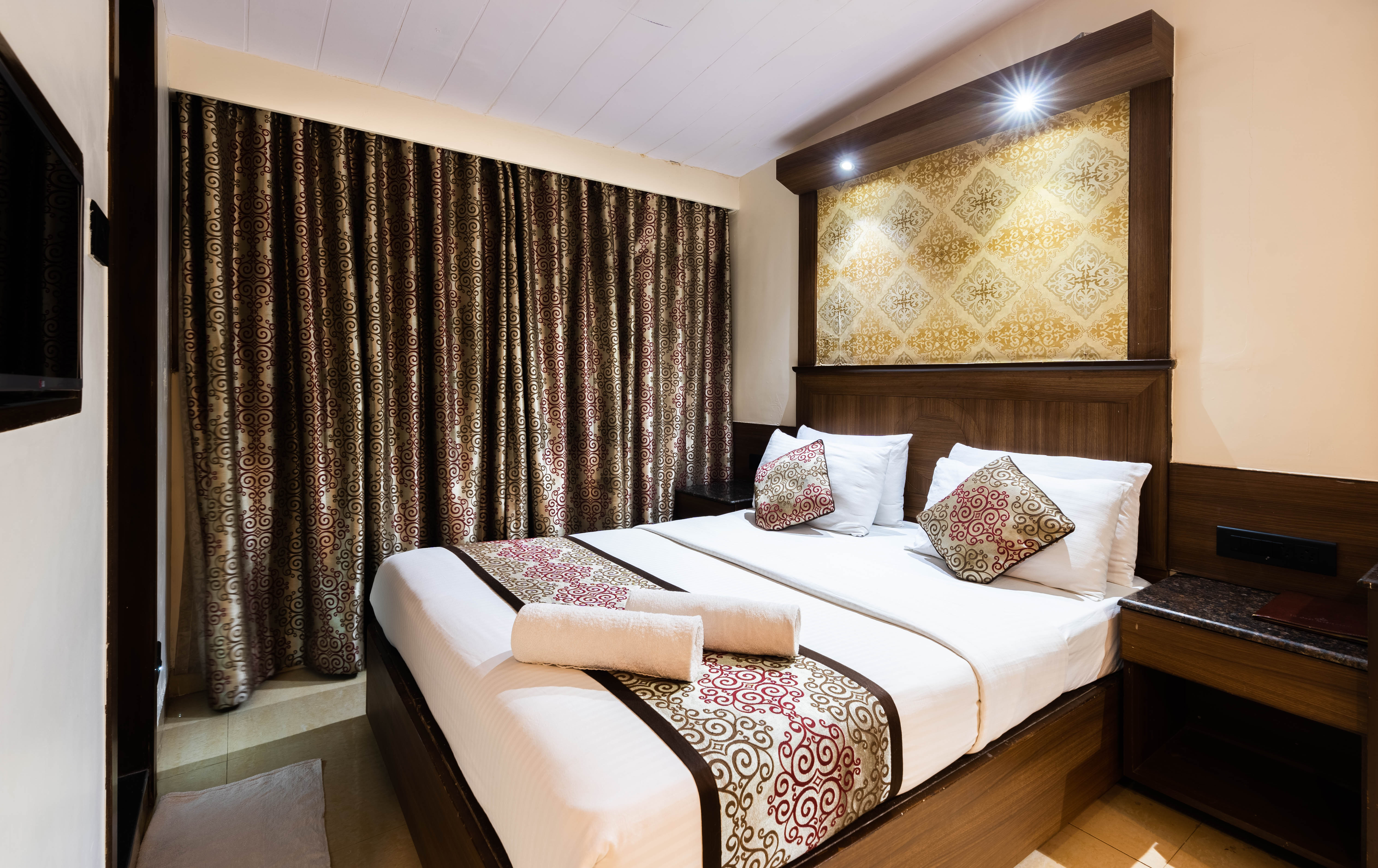 HOTEL AVON RUBY || MUMBAI